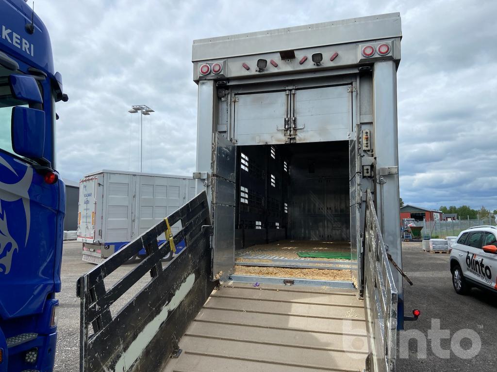 Viehanhänger - 2009 Finkl VA21 | Blinto