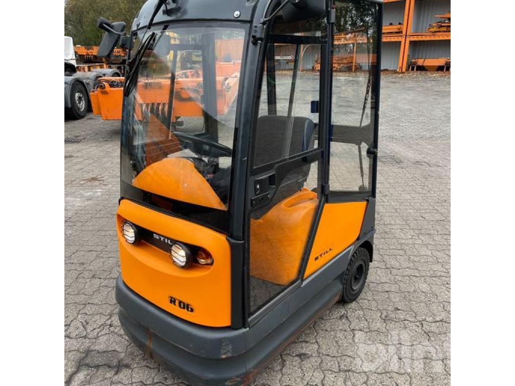 3-Rad Elektroschlepper - 2014 Still R06-06 | Blinto