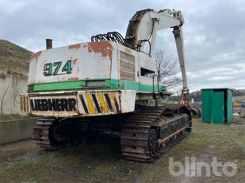 Umschlagbagger - 1992 Liebherr R974 | Blinto