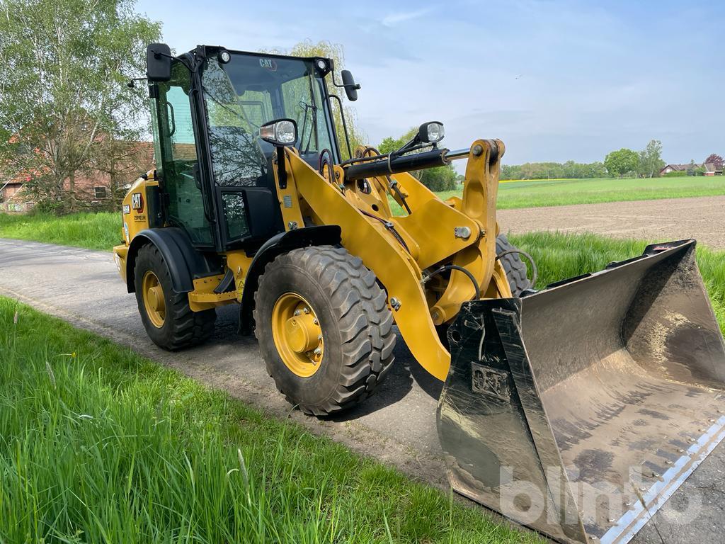 Radlader - 2021 Caterpillar 906 M | Blinto