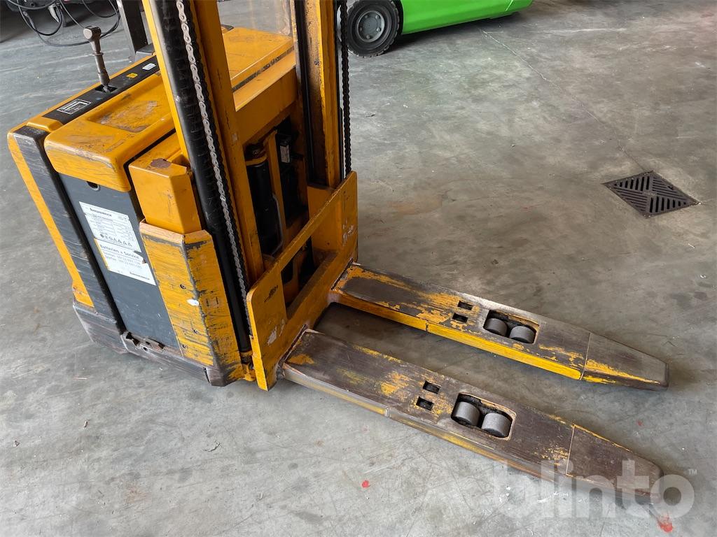 Elektro-Hochhubwagen - 1996 Jungheinrich EJC Z 12,5 | Blinto