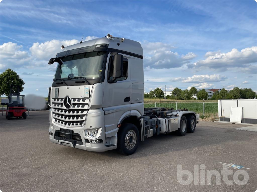 LKW - 2016 Mercedes Arocs 2548 L 6x2 | Blinto