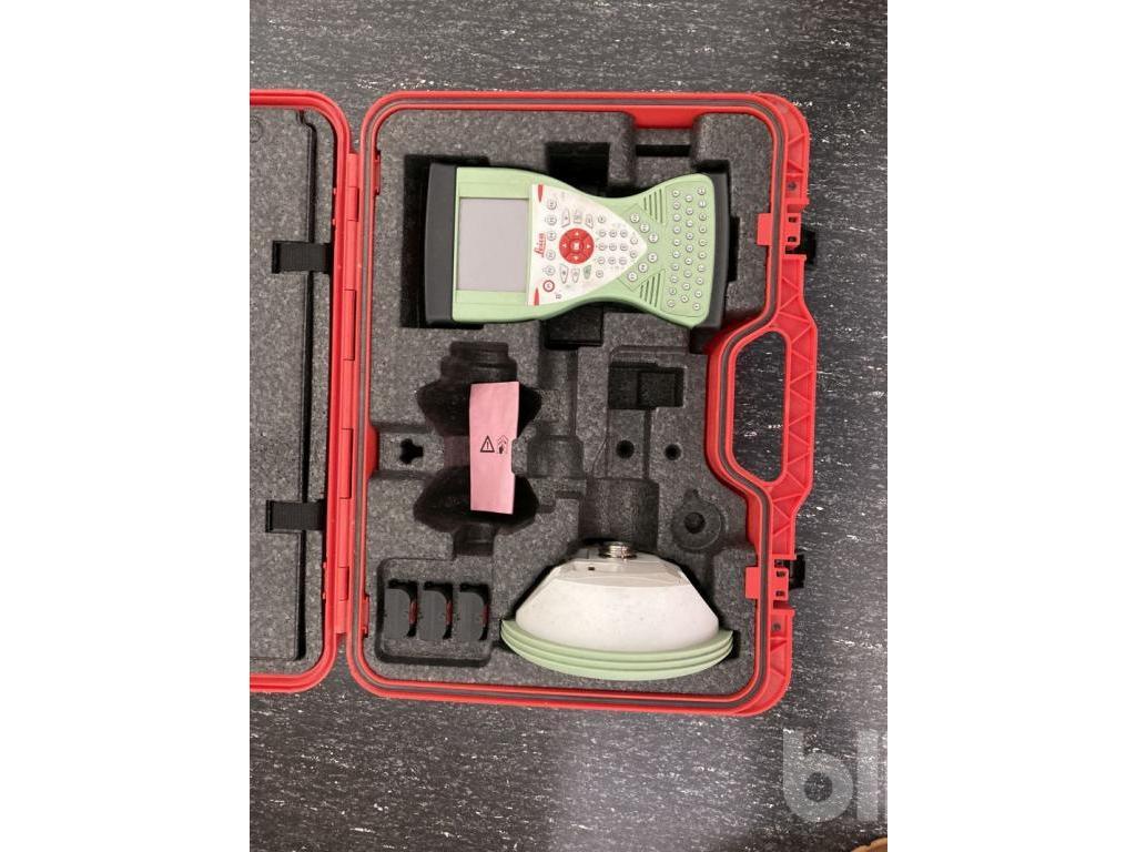 Rover - 2011 LEICA GS 12+CS15 | Blinto