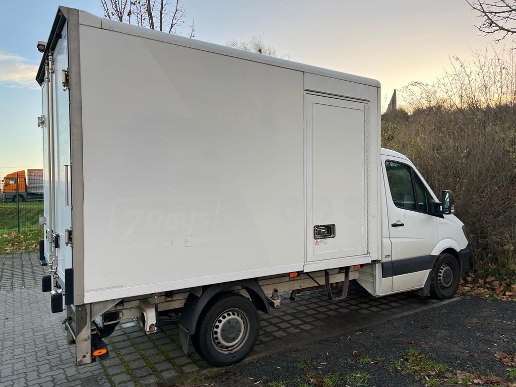 Kurier / Lieferwagen - 2017 MB Sprinter 316CDI Kühl/Pharma | Blinto