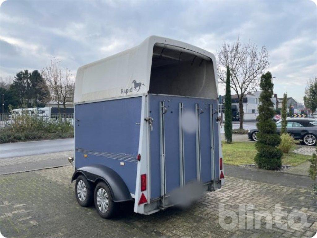 Pferdetransporter - 2004 HUMBAUR Rapid Spirit | Blinto