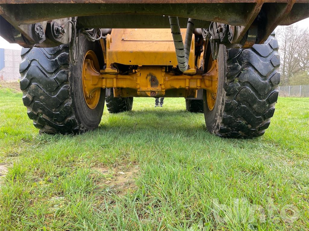 Radlader - 2016 JCB 427 HT T4F | Blinto