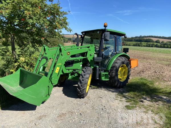 Traktor - 2022 John Deere 5058E | Blinto