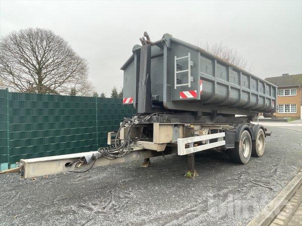 Hakenlift mit Container - 2005 WECON AWZ218LN / 18.000 KG Gesamtgewicht ...